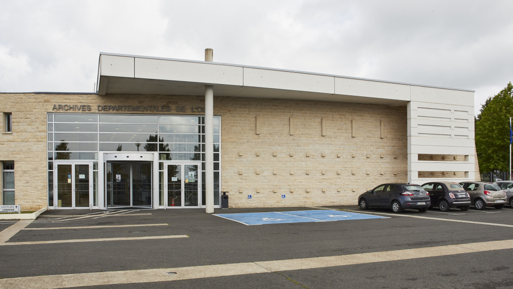 Visite Découverte des Archives départementales de l'Oise | European ...